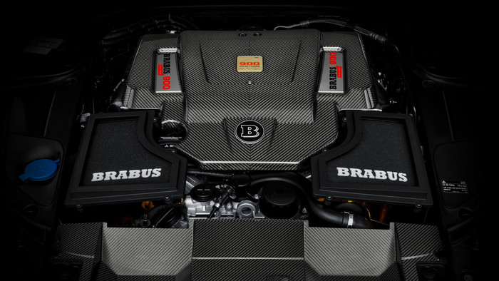 W222-AMG BRABUS Rocket 900